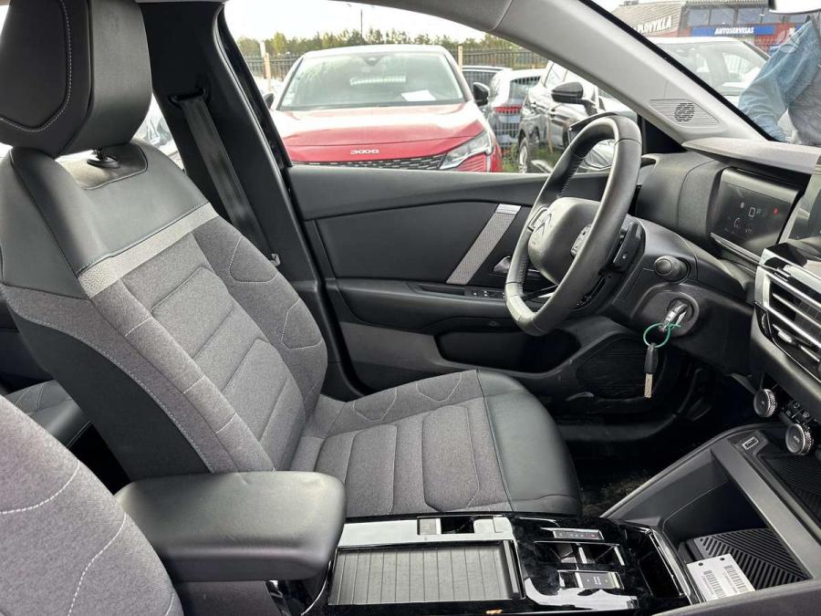 Melns Citroen C4 X 2023 Viļņa, ar dzinēja tilpumu 1.20 L un nobraukumu 89 tūkst. km par 11978 €, foto 19 vietnē AUTOMOTO.COM.LV