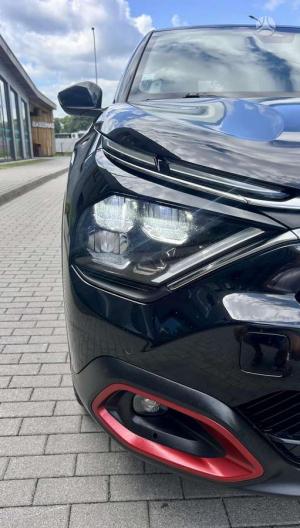 Black Citroen C4 X 2023 in Taurage, with an engine capacity of 1.50 L and mileage of 176 thousand km for 12800 €, photo 23 on AUTOMOTO.COM.LV