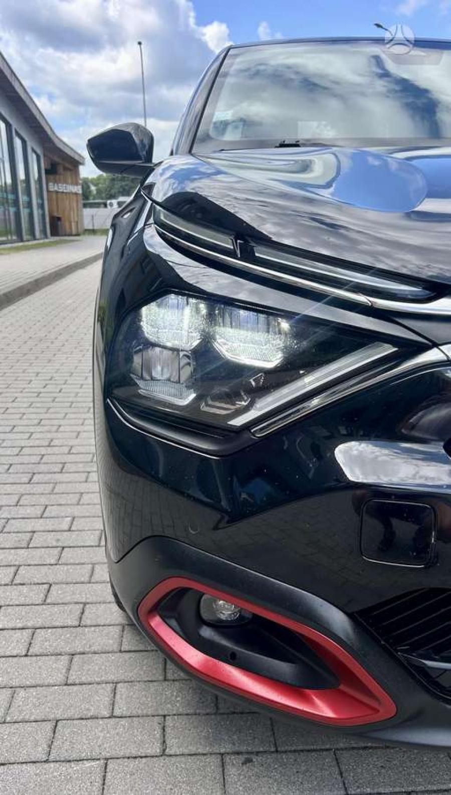 Black Citroen C4 X 2023 in Taurage, with an engine capacity of 1.50 L and mileage of 176 thousand km for 12800 €, photo 23 on AUTOMOTO.COM.LV