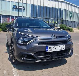 Grey Citroen C4 X 2023 in Vilnius, with an engine capacity of 1.20 L and mileage of 45 thousand km for 18500 €, photo 9 on AUTOMOTO.COM.LV