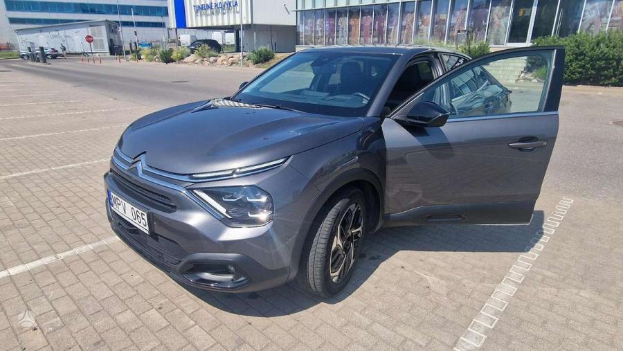 Grey Citroen C4 X 2023 in Vilnius, with an engine capacity of 1.20 L and mileage of 45 thousand km for 18500 €, photo 12 on AUTOMOTO.COM.LV