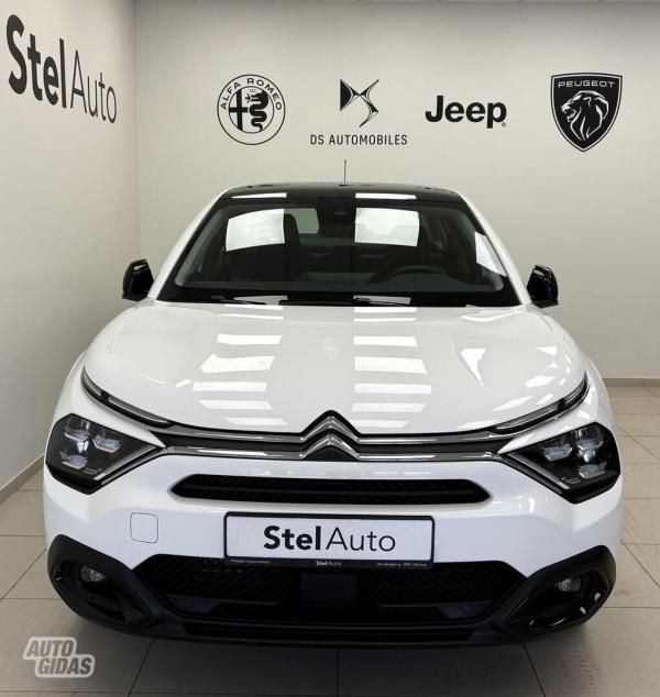 Balts Citroen C4 X 2023 Viļņa, ar dzinēja tilpumu 1.20 L un nobraukumu 12 tūkst. km par 17990 €, foto 3 vietnē AUTOMOTO.COM.LV