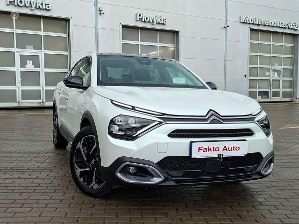 White Citroen C4 X 2023 in Vilnius, with an engine capacity of 1.20 L and mileage of 37 thousand km for 16750 €, photo 6 on AUTOMOTO.COM.LV