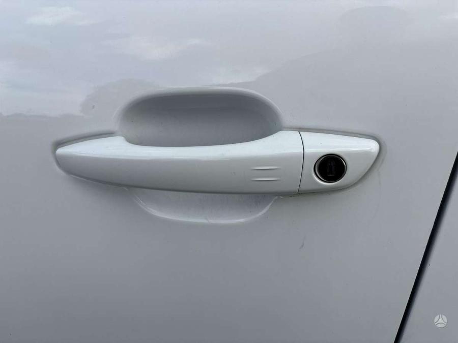 Белый Ситроен C4 X 2024 в Таураге, объемом двигателя 1.50 л и пробегом 160 тыс. км за 12200 €, фото 10 на AUTOMOTO.COM.LV
