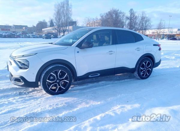 Balts Citroen C4 X 2023 Tartu, ar dzinēja tilpumu 0.00 L un nobraukumu 10 tūkst. km par 23900 €, foto 1 vietnē AUTOMOTO.COM.LV