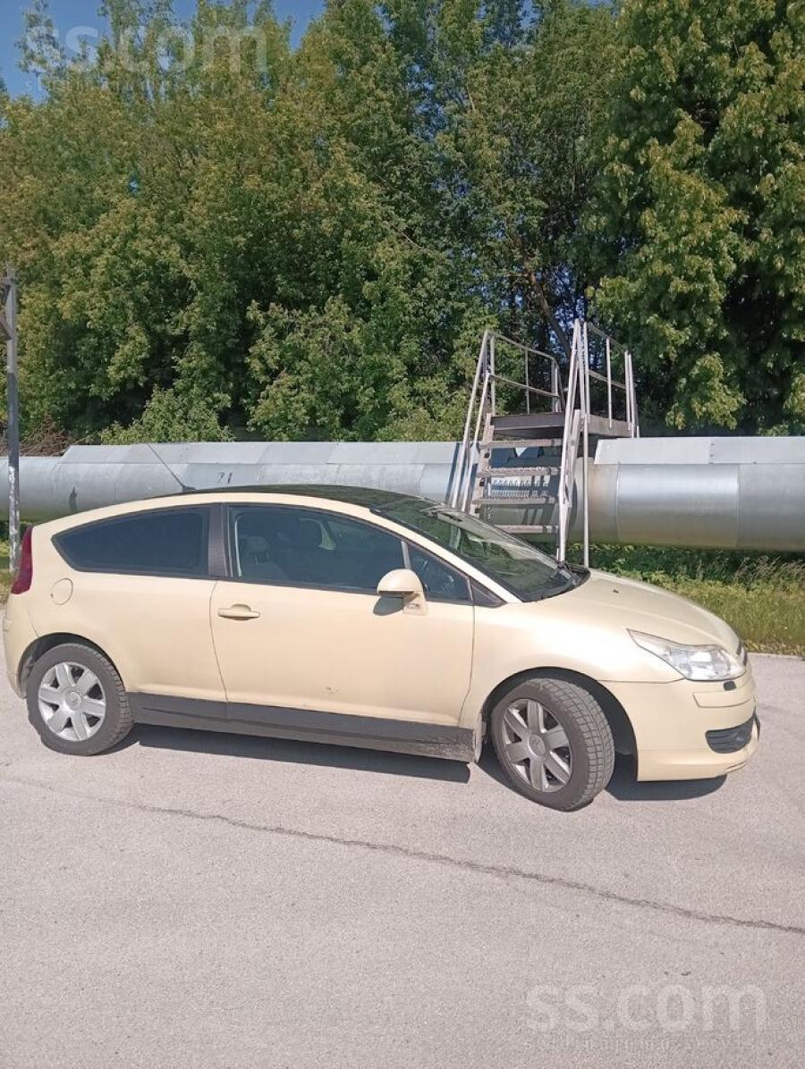 Dzeltens Citroen C4 2006 Rīga, ar dzinēja tilpumu 1.60 L un nobraukumu 234 tūkst. km par 1400 €, foto 8 vietnē AUTOMOTO.COM.LV