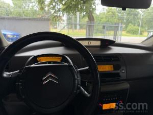 Желтый Ситроен С4 2005 в Рига, объемом двигателя 1.60 л и пробегом 140 тыс. км за 2000 €, фото 11 на AUTOMOTO.COM.LV