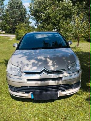 Dzeltens Citroen C4 2006 Viļņa, ar dzinēja tilpumu 2.00 L un nobraukumu 358 tūkst. km par 600 €, foto  vietnē AUTOMOTO.COM.LV