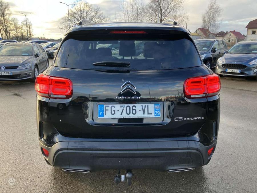 Melns Citroen C5 Aircross 2019 Tauragė, ar dzinēja tilpumu 1.20 L un nobraukumu 185 tūkst. km par 9700 €, foto 5 vietnē AUTOMOTO.COM.LV