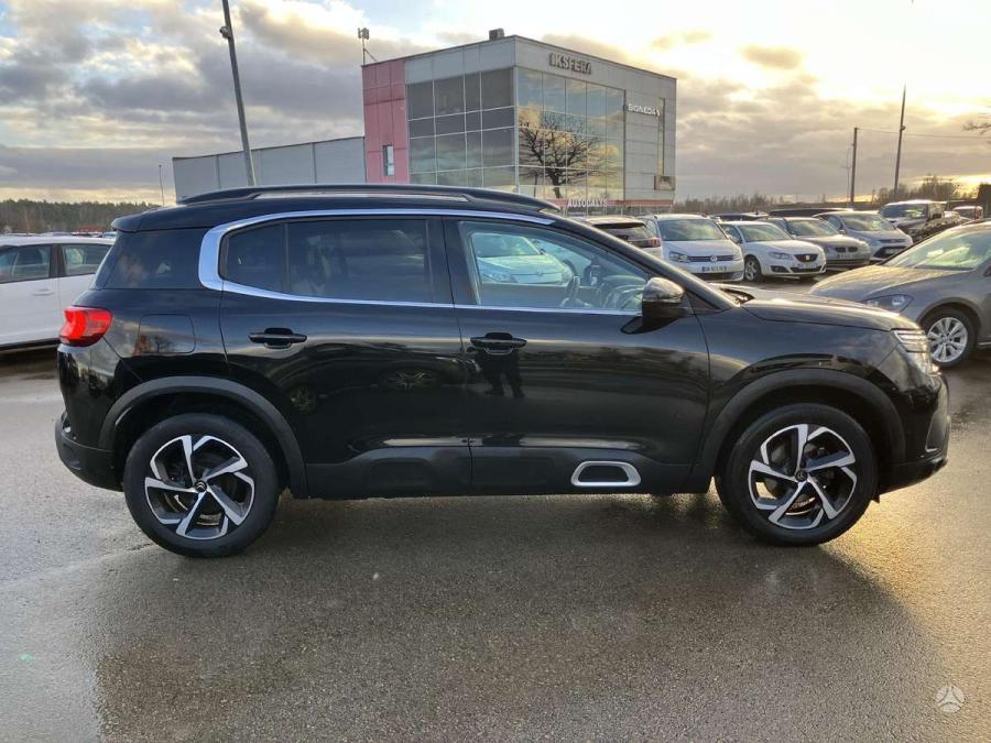 Melns Citroen C5 Aircross 2019 Tauragė, ar dzinēja tilpumu 1.20 L un nobraukumu 185 tūkst. km par 9700 €, foto 7 vietnē AUTOMOTO.COM.LV