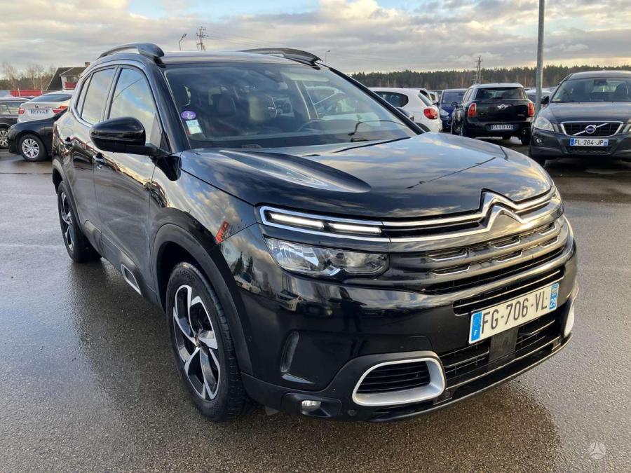 Melns Citroen C5 Aircross 2019 Tauragė, ar dzinēja tilpumu 1.20 L un nobraukumu 185 tūkst. km par 9700 €, foto 8 vietnē AUTOMOTO.COM.LV