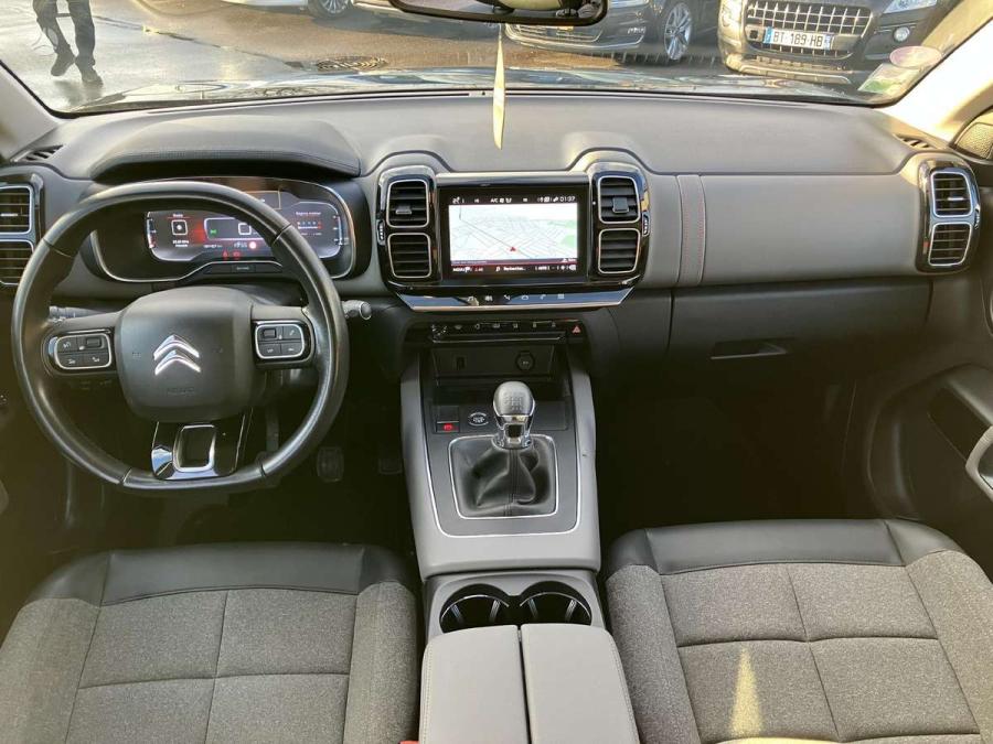 Melns Citroen C5 Aircross 2019 Tauragė, ar dzinēja tilpumu 1.20 L un nobraukumu 185 tūkst. km par 9700 €, foto 17 vietnē AUTOMOTO.COM.LV