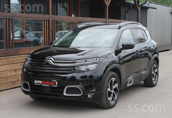 Черный Ситроен C5 Aircross 2019 в Рига, объемом двигателя 1.20 л и пробегом 0 тыс. км за 11900 €, фото 1 на AUTOMOTO.COM.LV