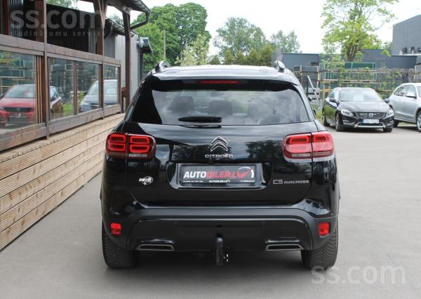 Black Citroen C5 Aircross 2019 in Riga, with an engine capacity of 1.20 L and mileage of 0 thousand km for 11900 €, photo 9 on AUTOMOTO.COM.LV
