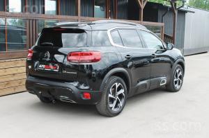 Melns Citroen C5 Aircross 2019 Rīga, ar dzinēja tilpumu 1.20 L un nobraukumu 0 tūkst. km par 11900 €, foto 11 vietnē AUTOMOTO.COM.LV