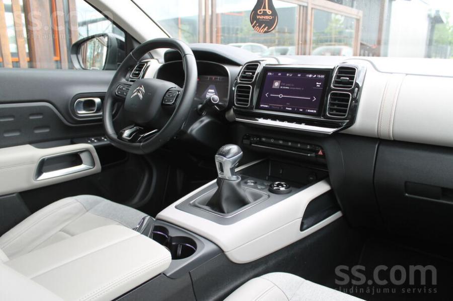 Melns Citroen C5 Aircross 2019 Rīga, ar dzinēja tilpumu 1.20 L un nobraukumu 0 tūkst. km par 11900 €, foto 16 vietnē AUTOMOTO.COM.LV