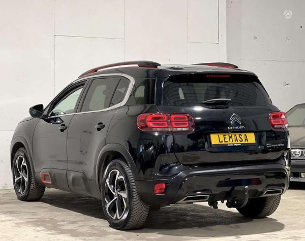 Melns Citroen C5 Aircross 2019 Klaipėda, ar dzinēja tilpumu 1.50 L un nobraukumu 156 tūkst. km par 11999 €, foto 7 vietnē AUTOMOTO.COM.LV
