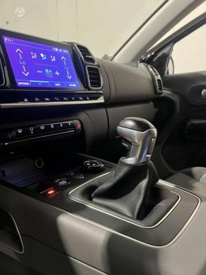 Черный Ситроен C5 Aircross 2019 в Клайпеда, объемом двигателя 1.50 л и пробегом 156 тыс. км за 11999 €, фото 13 на AUTOMOTO.COM.LV