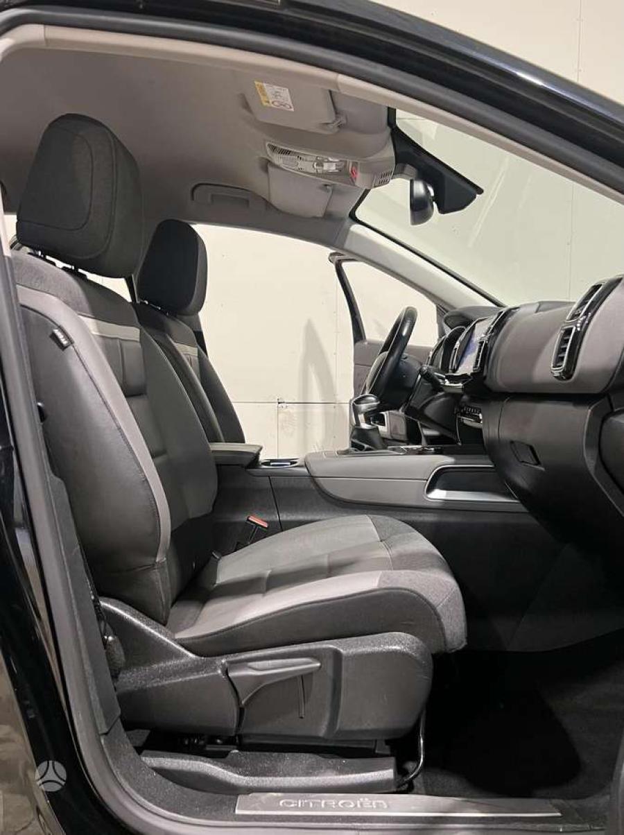 Черный Ситроен C5 Aircross 2019 в Клайпеда, объемом двигателя 1.50 л и пробегом 156 тыс. км за 11999 €, фото 14 на AUTOMOTO.COM.LV