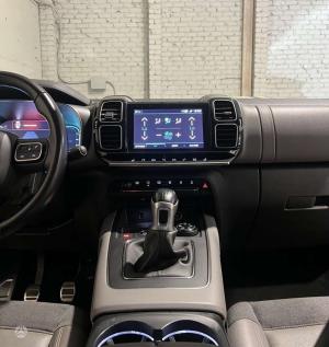 Черный Ситроен C5 Aircross 2019 в Клайпеда, объемом двигателя 1.50 л и пробегом 156 тыс. км за 11999 €, фото 17 на AUTOMOTO.COM.LV