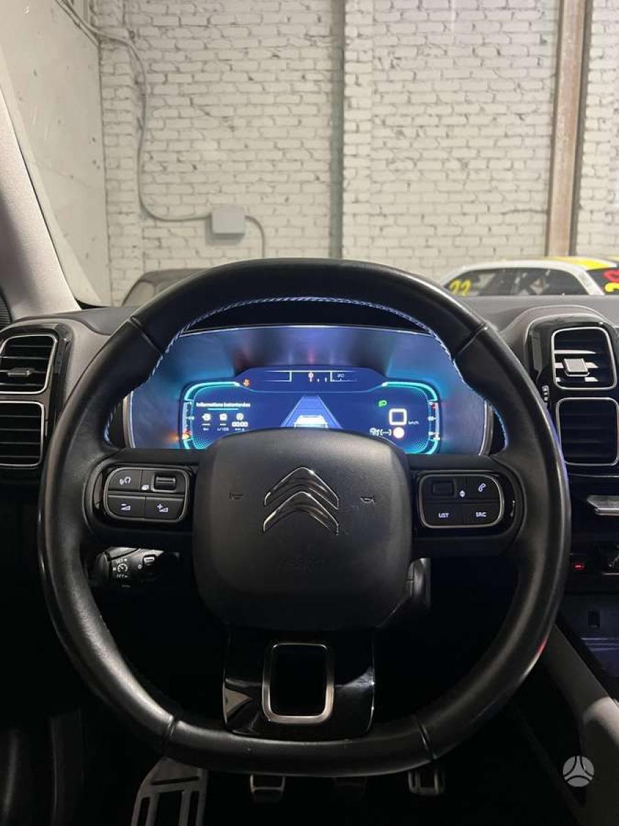 Черный Ситроен C5 Aircross 2019 в Клайпеда, объемом двигателя 1.50 л и пробегом 156 тыс. км за 11999 €, фото 26 на AUTOMOTO.COM.LV