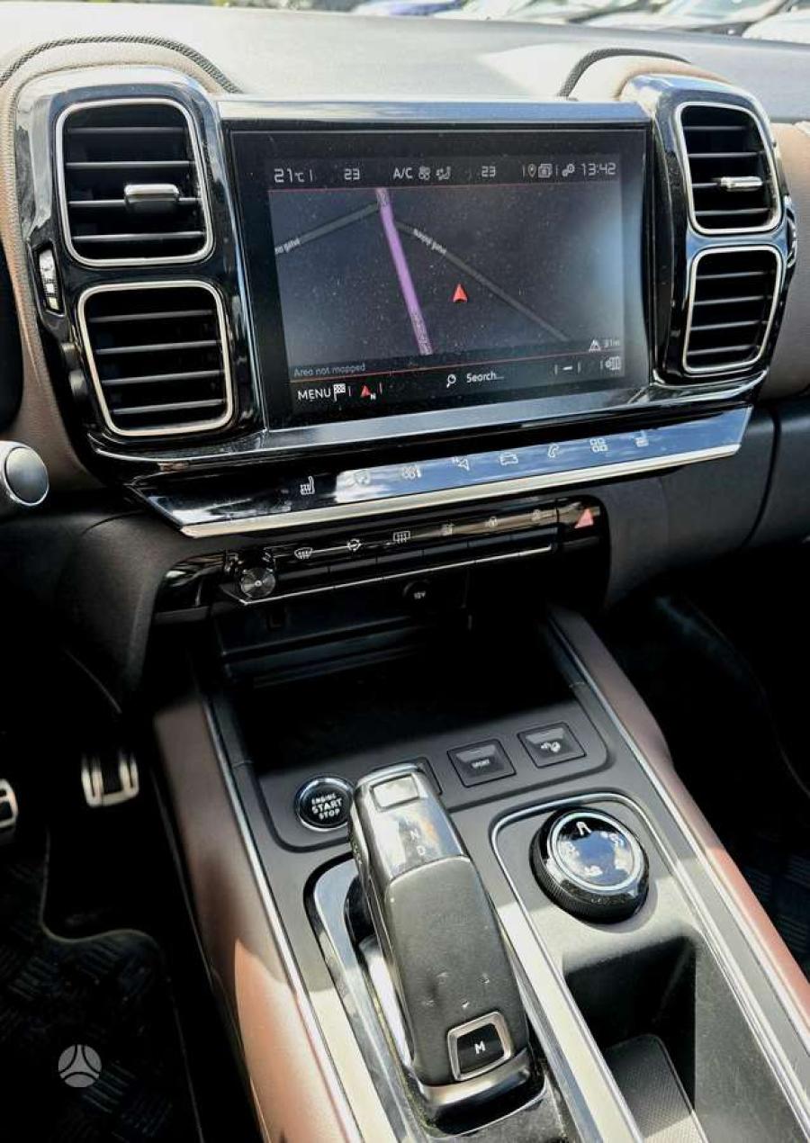 Черный Ситроен C5 Aircross 2019 в Таураге, объемом двигателя 2.00 л и пробегом 248 тыс. км за 10400 €, фото 18 на AUTOMOTO.COM.LV