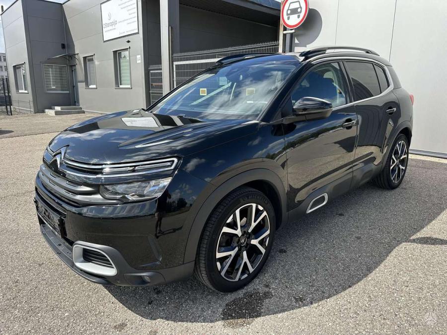 Черный Ситроен C5 Aircross 2019 в Мариямполе, объемом двигателя 1.50 л и пробегом 152 тыс. км за 11950 €, фото 1 на AUTOMOTO.COM.LV