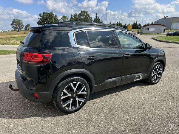 Black Citroen C5 Aircross 2019 in Marijampole, with an engine capacity of 1.50 L and mileage of 152 thousand km for 11950 €, photo 6 on AUTOMOTO.COM.LV