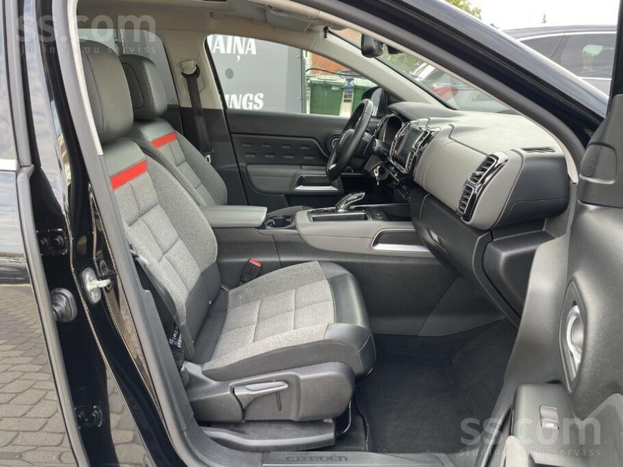 Черный Ситроен C5 Aircross 2019 в Талси, объемом двигателя 1.60 л и пробегом 118 тыс. км за 13500 €, фото 9 на AUTOMOTO.COM.LV