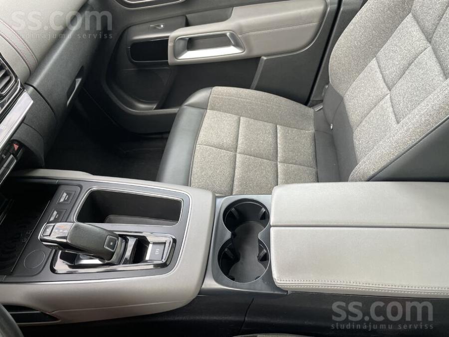 Черный Ситроен C5 Aircross 2019 в Талси, объемом двигателя 1.60 л и пробегом 118 тыс. км за 13500 €, фото 20 на AUTOMOTO.COM.LV