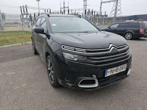 Black Citroen C5 Aircross 2020 in Kaunas, with an engine capacity of 1.50 L and mileage of 262 thousand km for 8000 €, photo 3 on AUTOMOTO.COM.LV