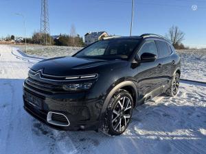 Black Citroen C5 Aircross 2020 in Kaunas, with an engine capacity of 1.60 L and mileage of 166 thousand km for 15200 €, photo  on AUTOMOTO.COM.LV