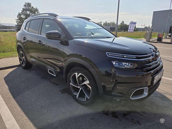 Black Citroen C5 Aircross 2020 in Marijampole, with an engine capacity of 1.50 L and mileage of 105 thousand km for 14000 €, photo 7 on AUTOMOTO.COM.LV