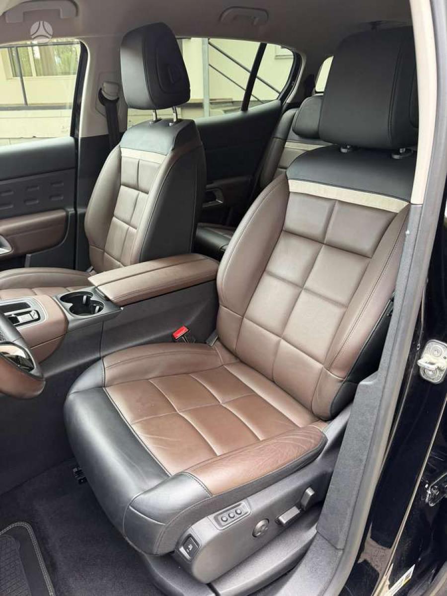 Черный Ситроен C5 Aircross 2020 в Бирштонас, объемом двигателя 2.00 л и пробегом 234 тыс. км за 11600 €, фото 6 на AUTOMOTO.COM.LV
