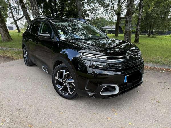 Melns Citroen C5 Aircross 2020 Tauragė, ar dzinēja tilpumu 1.50 L un nobraukumu 193 tūkst. km par 10527 €, foto 3 vietnē AUTOMOTO.COM.LV
