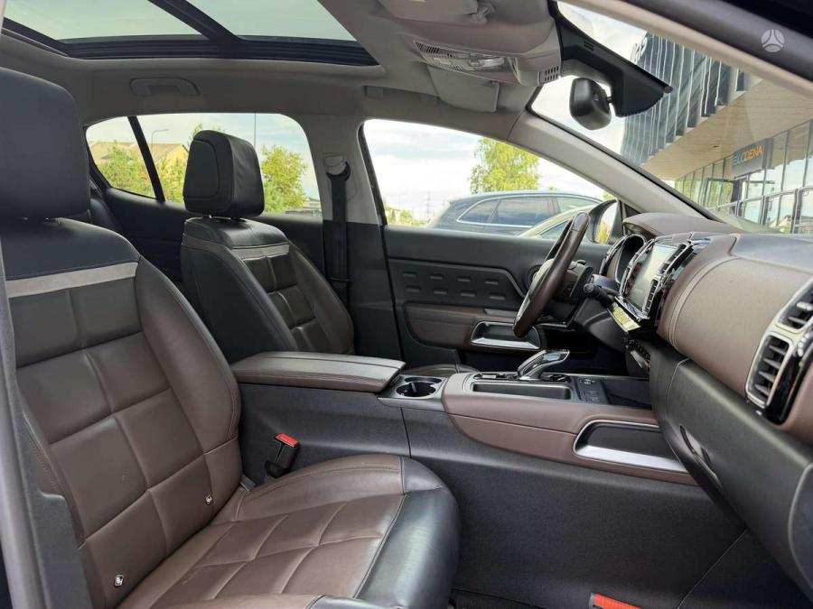 Melns Citroen C5 Aircross 2020 Kauņa, ar dzinēja tilpumu 1.60 L un nobraukumu 183 tūkst. km par 14700 €, foto 21 vietnē AUTOMOTO.COM.LV