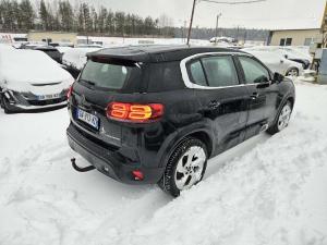 Black Citroen C5 Aircross 2021 in Vilnius, with an engine capacity of 1.50 L and mileage of 193 thousand km for 12463 €, photo 5 on AUTOMOTO.COM.LV