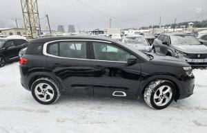Black Citroen C5 Aircross 2021 in Vilnius, with an engine capacity of 0.00 L and mileage of 153 thousand km for 12947 €, photo 4 on AUTOMOTO.COM.LV