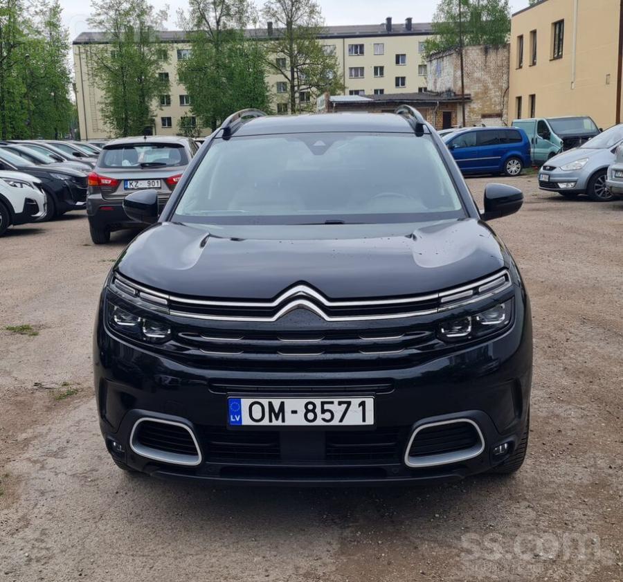 Черный Ситроен C5 Aircross 2021 в Елгава, объемом двигателя 1.20 л и пробегом 0 тыс. км за 13490 €, фото 1 на AUTOMOTO.COM.LV