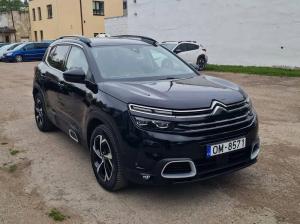 Black Citroen C5 Aircross 2021 in Jelgava, with an engine capacity of 1.20 L and mileage of 158 thousand km for 13490 €, photo 4 on AUTOMOTO.COM.LV