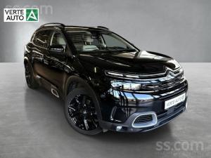 Black Citroen C5 Aircross 2021 in Riga, with an engine capacity of 1.50 L and mileage of 104 thousand km for 17990 €, photo 4 on AUTOMOTO.COM.LV