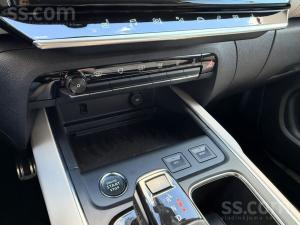 Black Citroen C5 Aircross 2021 in Riga, with an engine capacity of 1.50 L and mileage of 104 thousand km for 17990 €, photo 13 on AUTOMOTO.COM.LV