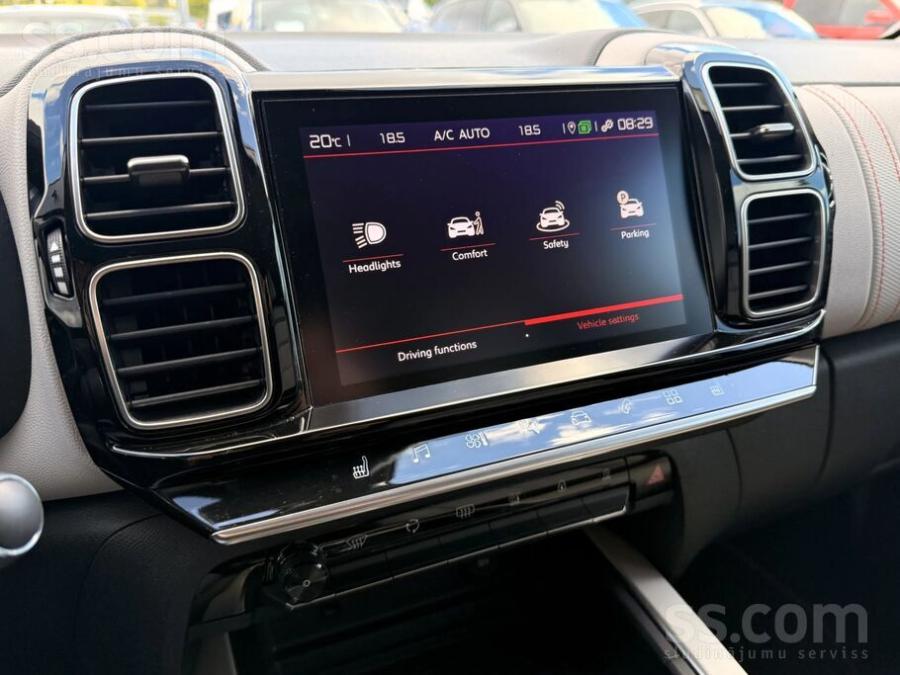 Black Citroen C5 Aircross 2021 in Riga, with an engine capacity of 1.50 L and mileage of 104 thousand km for 17990 €, photo 19 on AUTOMOTO.COM.LV