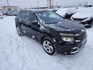 Melns Citroen C5 Aircross 2022 Viļņa, ar dzinēja tilpumu 1.20 L un nobraukumu 183 tūkst. km par 12705 €, foto  vietnē AUTOMOTO.COM.LV