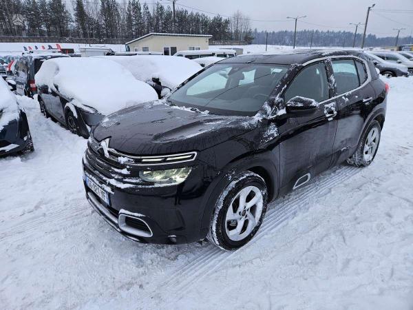 Melns Citroen C5 Aircross 2022 Viļņa, ar dzinēja tilpumu 1.20 L un nobraukumu 183 tūkst. km par 12705 €, foto 3 vietnē AUTOMOTO.COM.LV