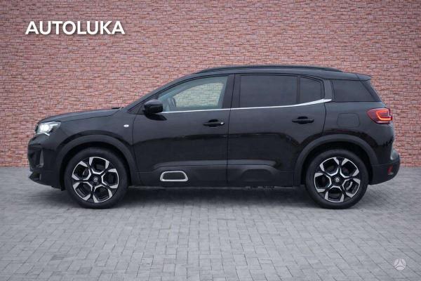 Melns Citroen C5 Aircross 2022 Marijampole, ar dzinēja tilpumu 1.50 L un nobraukumu 144 tūkst. km par 18392 €, foto 5 vietnē AUTOMOTO.COM.LV