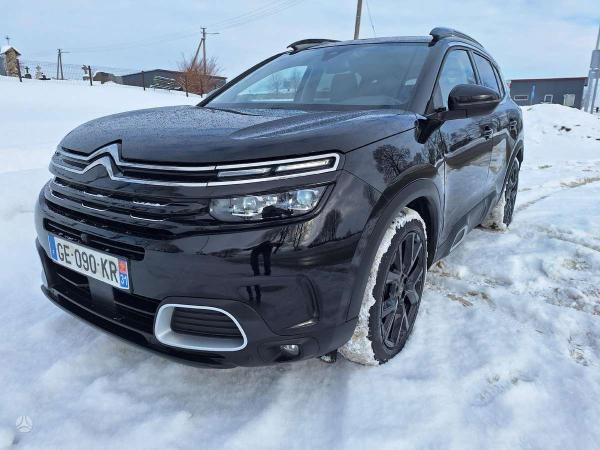 Melns Citroen C5 Aircross 2022 Tauragė, ar dzinēja tilpumu 1.50 L un nobraukumu 241 tūkst. km par 12200 €, foto 3 vietnē AUTOMOTO.COM.LV