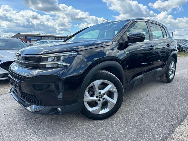 Melns Citroen C5 Aircross 2022 Viļņa, ar dzinēja tilpumu 1.20 L un nobraukumu 136 tūkst. km par 13500 €, foto 1 vietnē AUTOMOTO.COM.LV