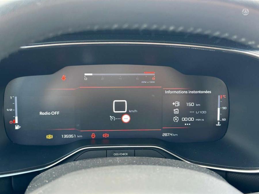 Melns Citroen C5 Aircross 2022 Viļņa, ar dzinēja tilpumu 1.20 L un nobraukumu 136 tūkst. km par 13500 €, foto 19 vietnē AUTOMOTO.COM.LV