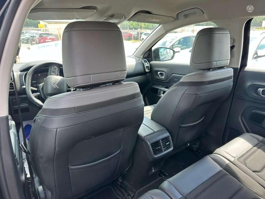 Melns Citroen C5 Aircross 2022 Viļņa, ar dzinēja tilpumu 1.20 L un nobraukumu 136 tūkst. km par 13500 €, foto 22 vietnē AUTOMOTO.COM.LV